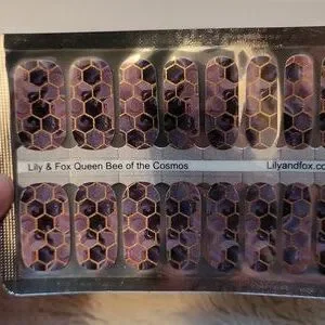 Lily & Fox | Makeup | Queen Bee Of The Cosmos Lily Fox Nail Wraps New ...